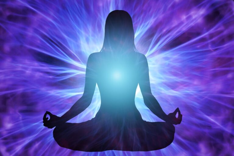 Your Role As A Lightworker - Angel-Sparkles